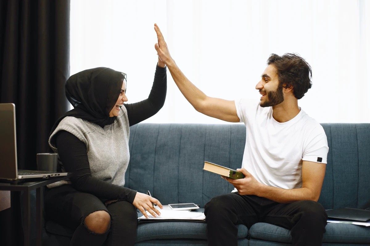 The Evolution of Celebration: Unveiling When the High Five Was Invented ...